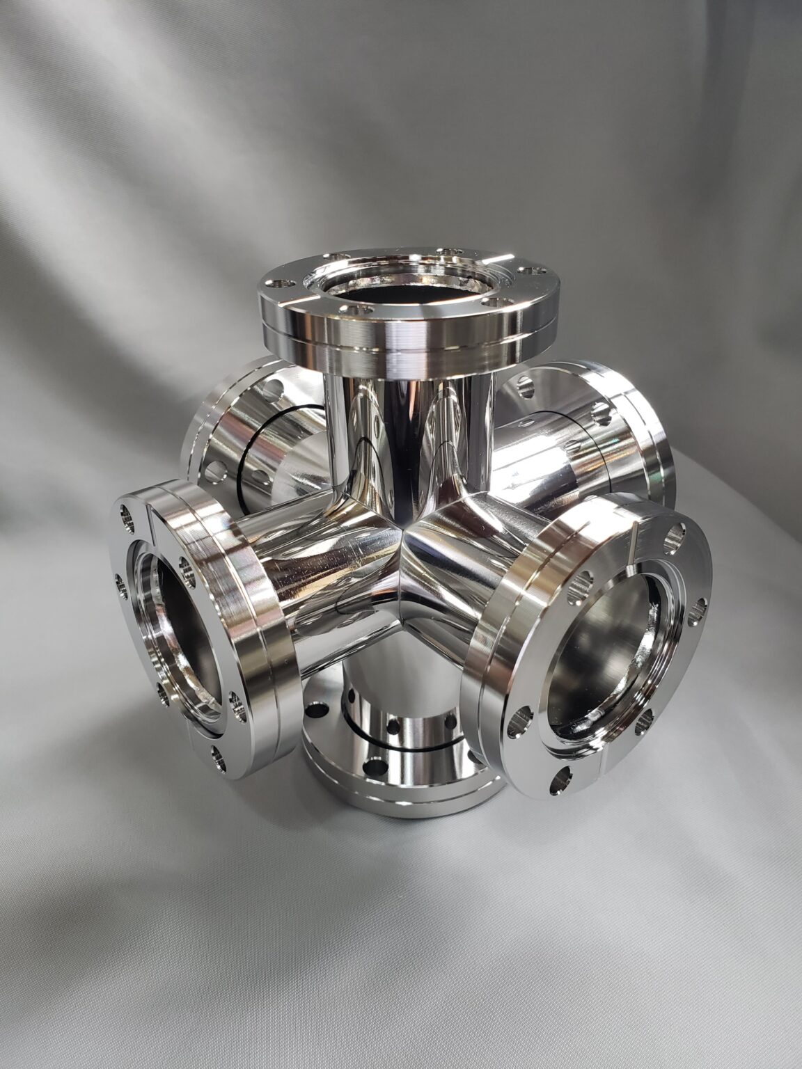 超高真空用ICF70クロス管